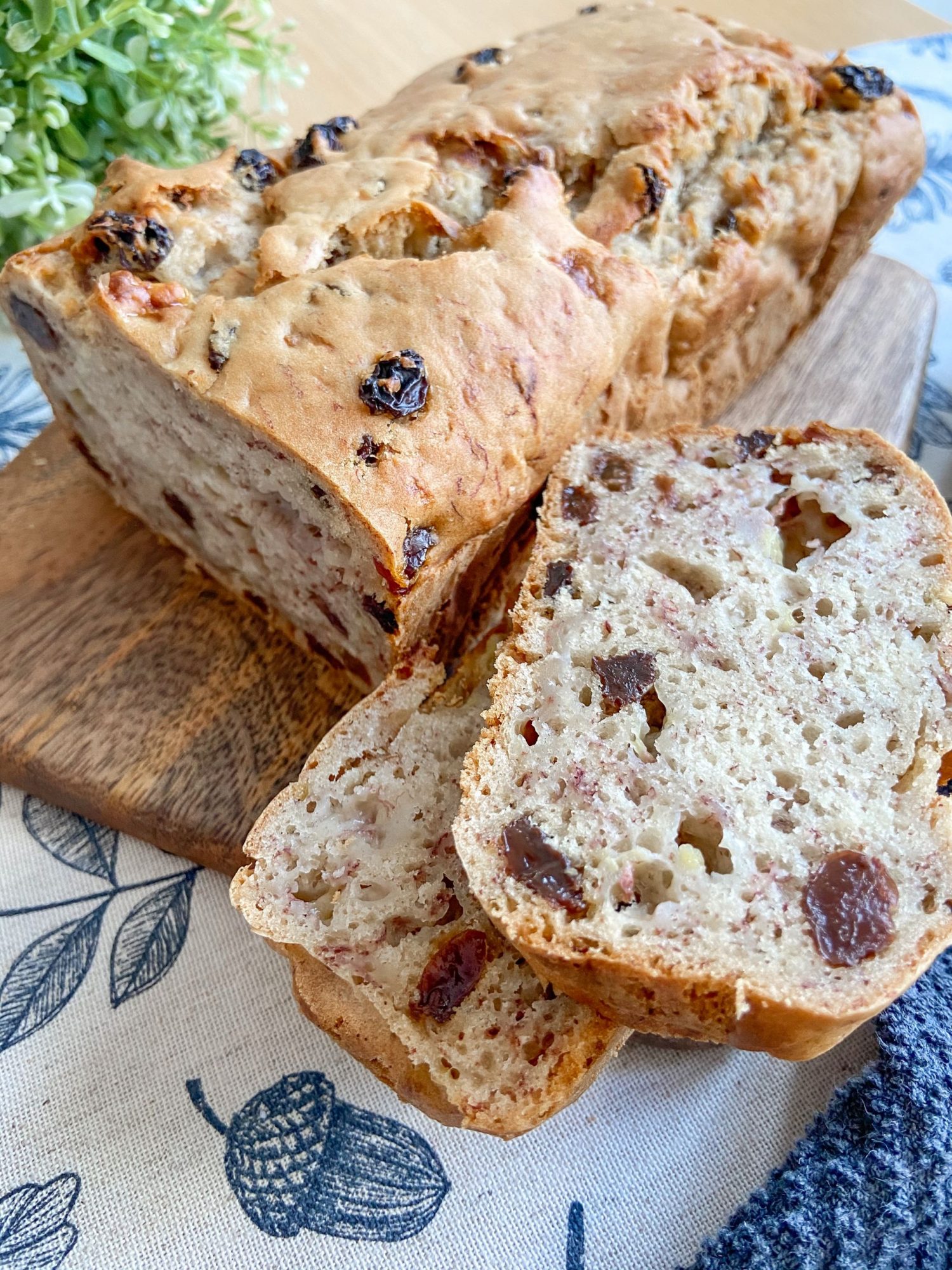 Vegan Banana & Sultana Bread